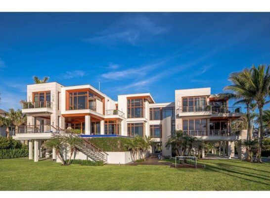 Unparalleled Beachfront Majesty: $88 Million Naples Estate with 175ft ...