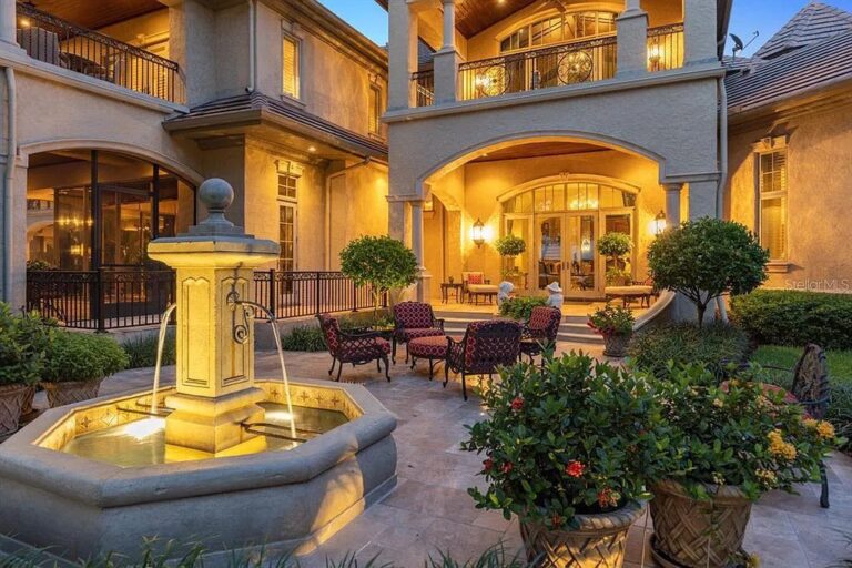 Awe-Inspiring Windermere Estate Offers a Resort-like Retreat