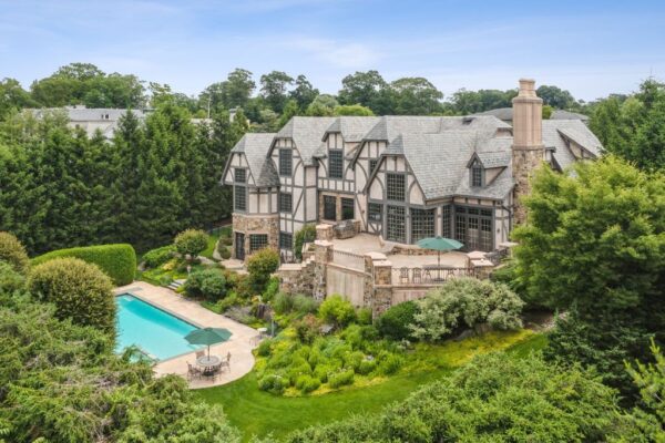 Captivating Tudor-Style Residence in Cresskill, New Jersey: A Haven of ...