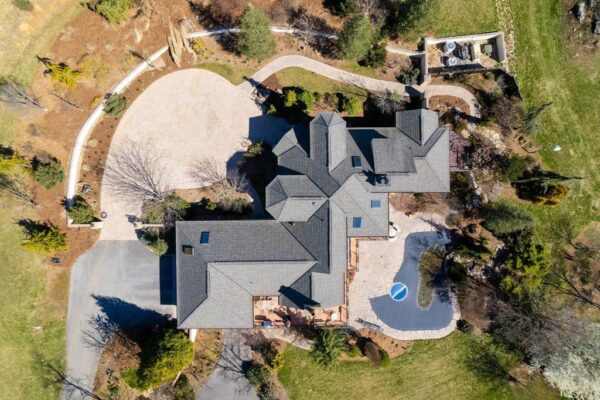 Discover Tranquility and Luxury at Lingonberry Farm: An Exceptional ...