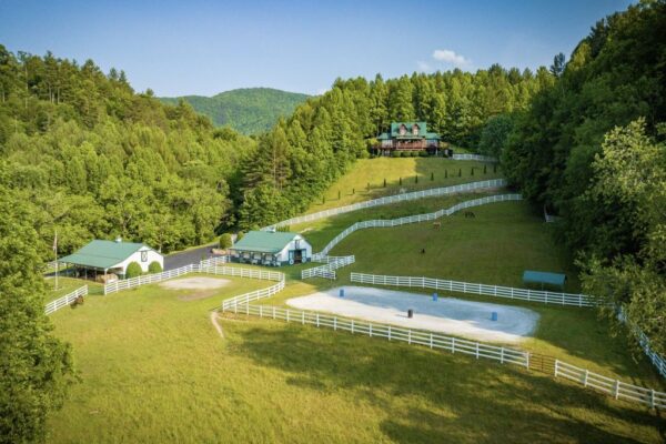 Exceptional Private Mountain Estate Ranch on 77+ Acres in Mountain City ...