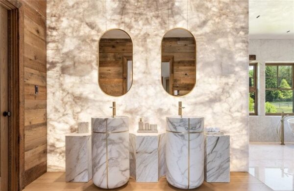 Exquisite 16 Acre Equestrian Estate In Greenwich Connecticut Listed