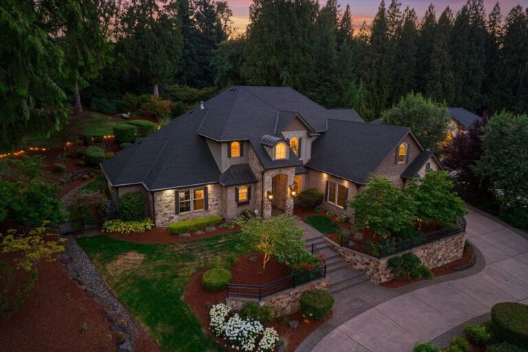 Tuscan-Inspired Luxury Home with Modern Amenities in Serene Vancouver ...