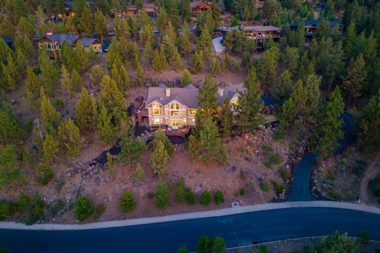 Unveiling Bend, Oregon's Exquisite $2.25 Million Home - A Modern ...