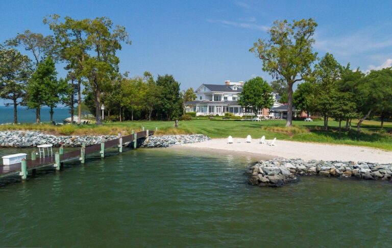 Cecilia's Point: A Magnificently Resplendent and Captivating Estate in ...