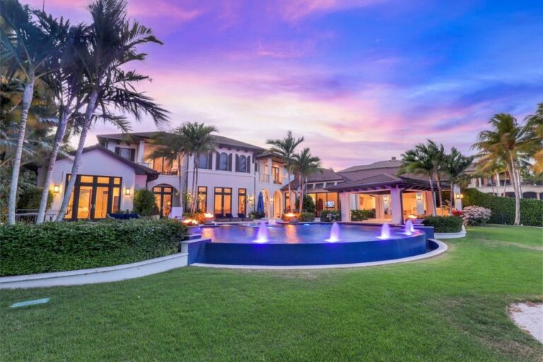 An Architectural Masterpiece with Bespoke Finishes in Naples