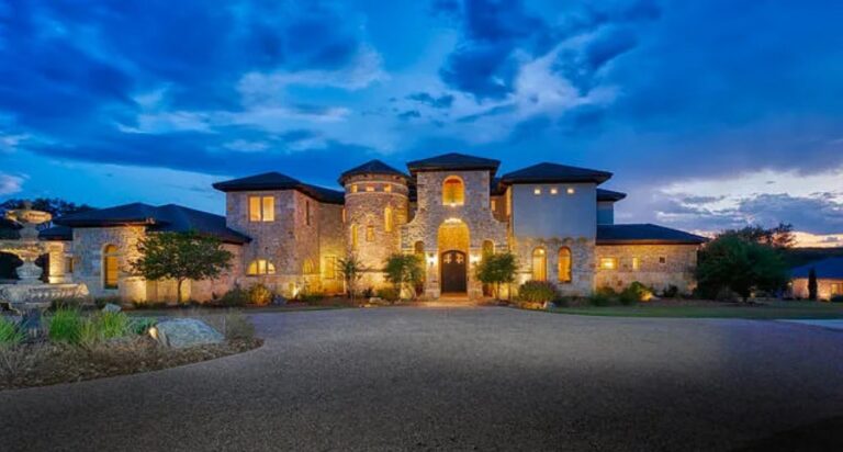 Secluded Luxury: 8-Bedroom Home in Boerne, Texas with Swede Creek Frontage
