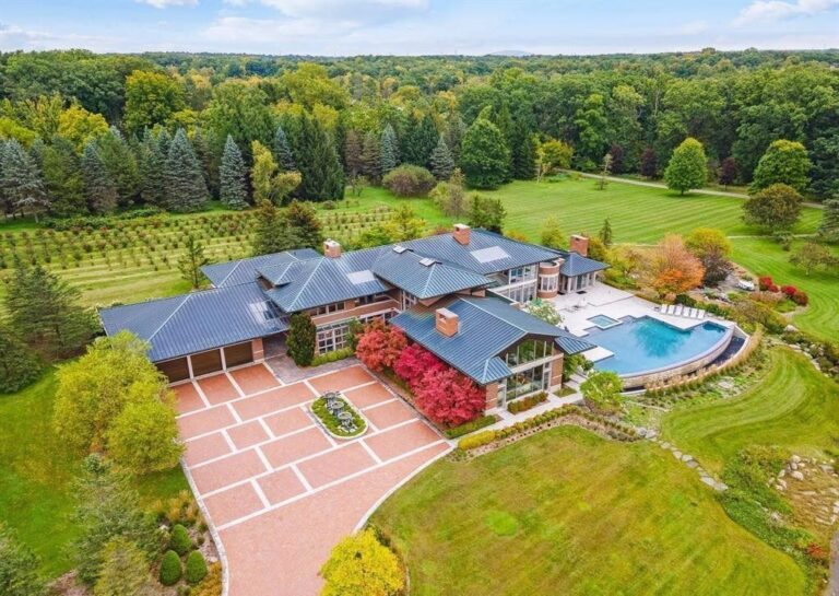 Architectural Masterpiece by W. Keith Owen in Ann Arbor, Michigan ...