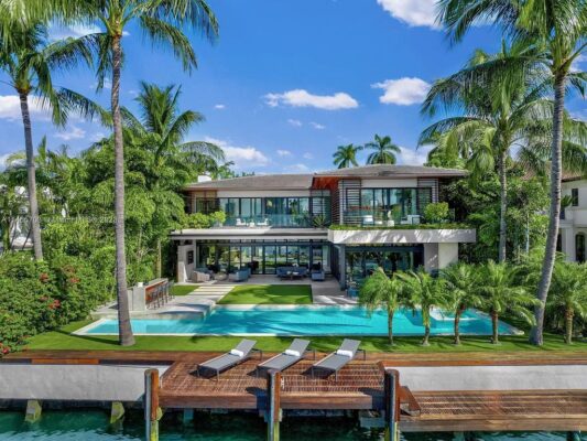 Exquisite $36 Million Masterpiece by Cesar Molina in Villa Aman, Miami ...