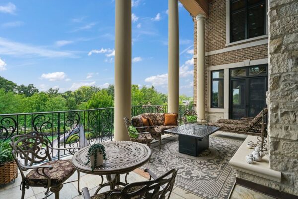 Exquisite Royal French Chateau in Burr Ridge, Illinois Now Available ...