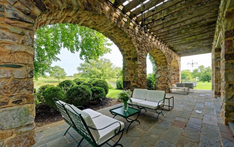 Littleton Farm's 153 Acres with Lake View in Upperville, Virginia ...