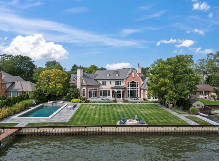 Luxurious Lakefront Estate Designed by Dominic Tringali Hits the Market ...