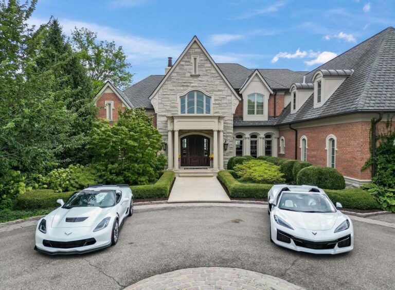 Luxurious Lakefront Estate Designed by Dominic Tringali Hits the Market ...