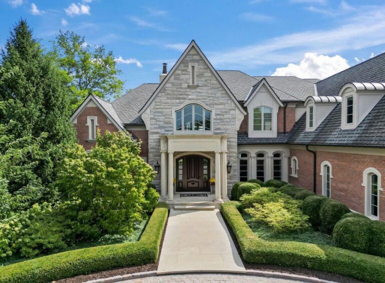 Luxurious Lakefront Estate Designed by Dominic Tringali Hits the Market ...