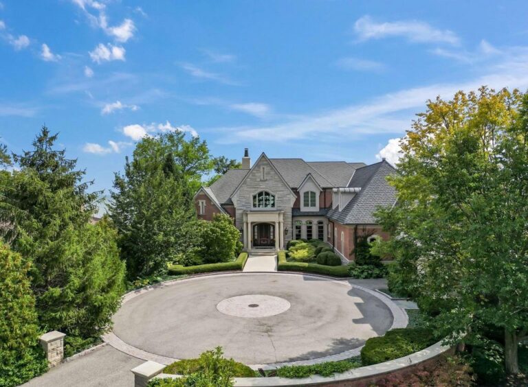 Luxurious Lakefront Estate Designed by Dominic Tringali Hits the Market ...