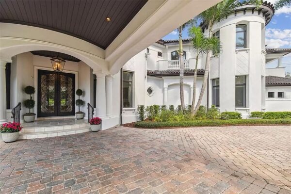 Luxury Living at its Finest in the Heart of Avila Golf and Country Club ...