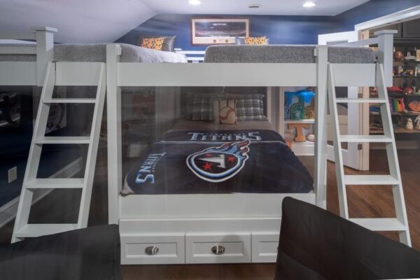 Outstanding Home on 5th Green of Tom Fazio-Designed Golf Course Listed ...