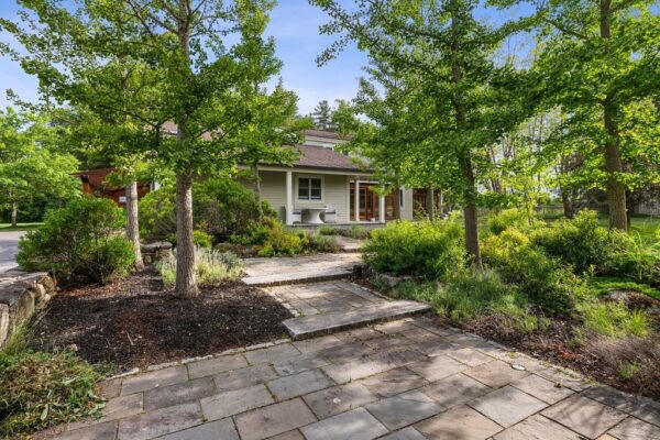 Shadow Fox Farm: Country Living with Premium Equestrian Facilities in ...