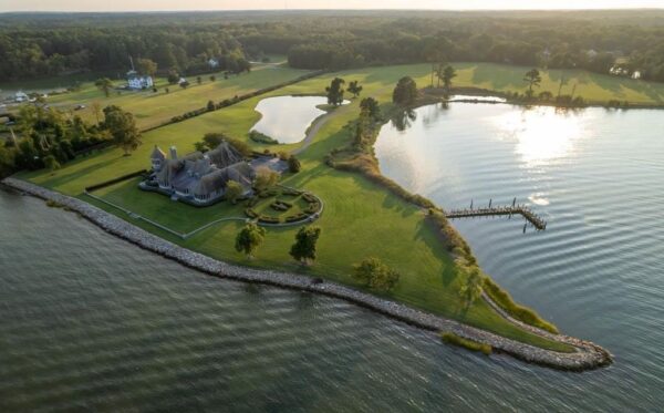Step into a World of Magic and Wonder: An Exceptional Estate in White ...