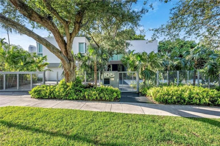 $14 Million Modern Riverside Estate on Rio Vista Boulevard, Fort ...