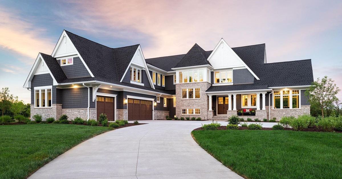 Lake Minnetonka Luxury Living: Custom-Built Home with Panoramic Views ...