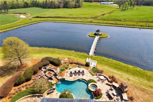 Georgia's Premier 800-Acre Legacy Property Offers the Ultimate Country ...