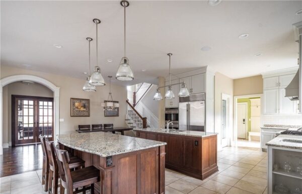 $2.1M Estate, A Serene Haven with Outdoor Opulence in Ohio