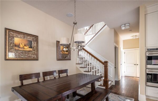 $2.1M Estate, A Serene Haven with Outdoor Opulence in Ohio