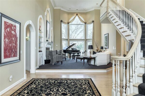 John Porta-Built Georgian Colonial in St. Louis, Missouri: A Timeless ...