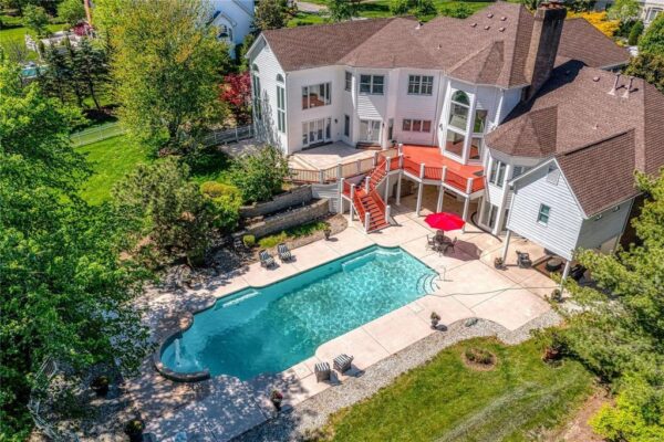 John Porta-Built Georgian Colonial in St. Louis, Missouri: A Timeless ...