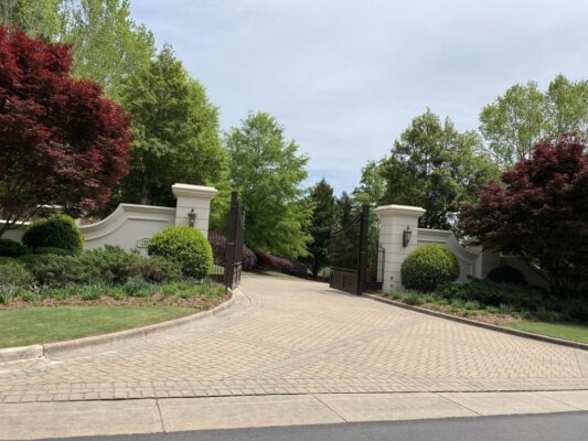 Luxurious Italian Villa in Alexander City, Alabama: A Private Oasis of ...