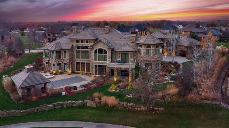 Luxurious Living Redefined: Timeless Elegance in Iowa's Stucco and ...