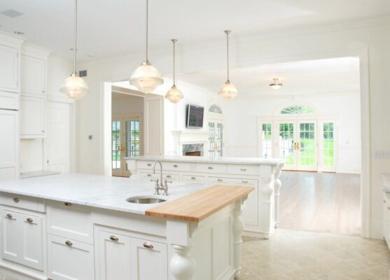 Southern Splendor Estate: A Sunlit Haven of Luxury, Privacy, and ...