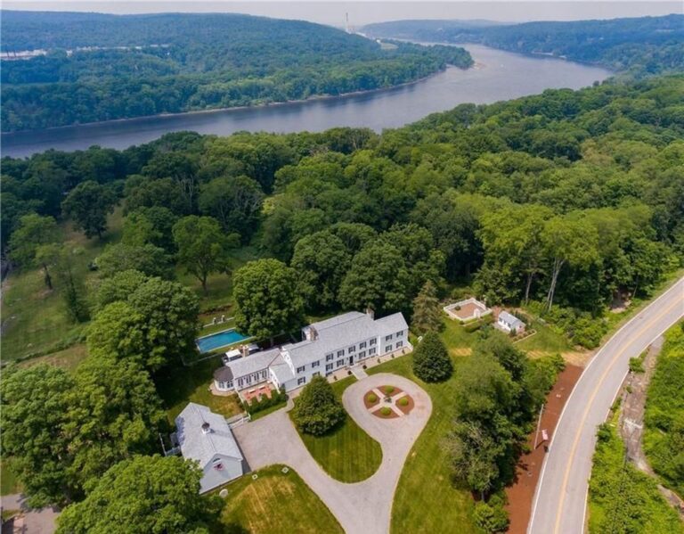 Timeless Elegance Meets Modern Innovation: New England Country Manor in ...