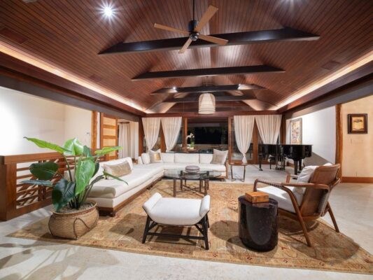 Unparalleled Paradise: Kihei, Hawaii Home with Breathtaking Panoramic ...