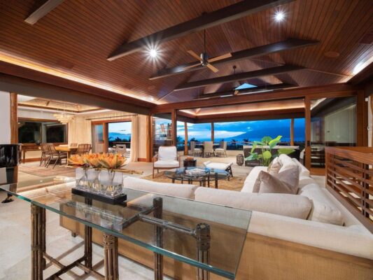 Unparalleled Paradise: Kihei, Hawaii Home with Breathtaking Panoramic ...