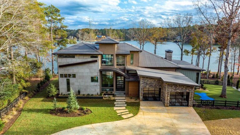 Unveiling a Spectacular $4 Million Waterfront Haven on Georgia's ...