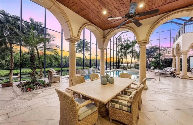 Waterfront Opulence: Exquisite $8.8M Naples Oasis on Southpointe Island