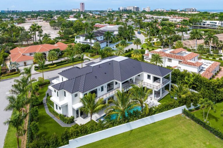 A Stunning New Signature Estate with Unparalleled Luxury and ...