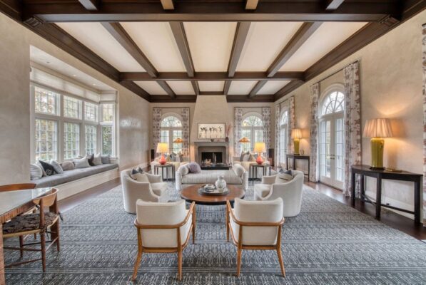 Georgica Estate in New York Listed for $19.5 Million, Blending Classic ...