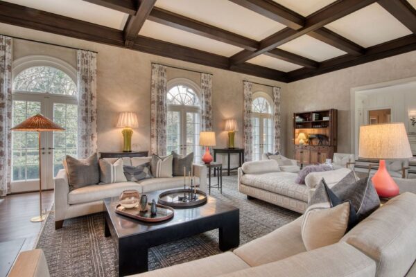 Georgica Estate in New York Listed for $19.5 Million, Blending Classic ...