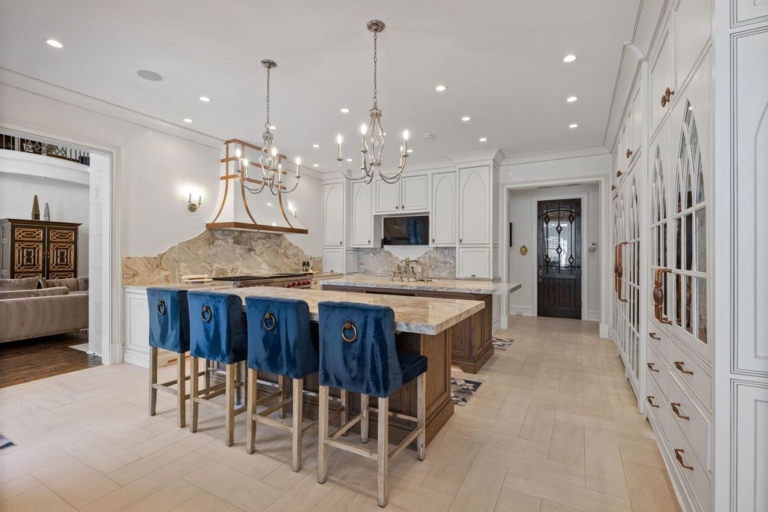 LaurelBrooke Estate: Exquisite Design, Elite Amenities, and Unmatched ...