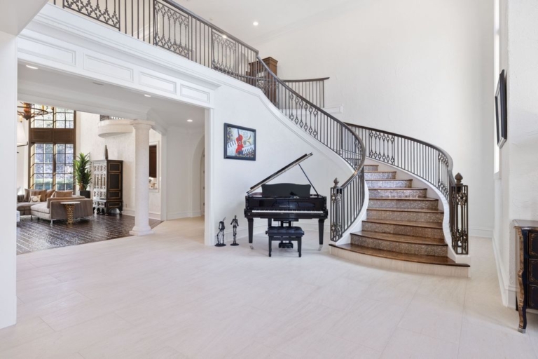 LaurelBrooke Estate: Exquisite Design, Elite Amenities, and Unmatched ...