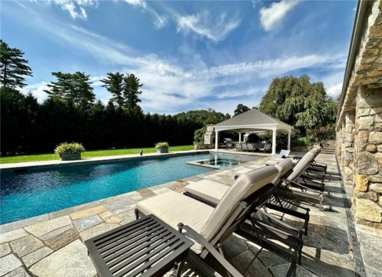 Luxurious Connecticut Residence: Elegance and Craftsmanship Await at $2 ...