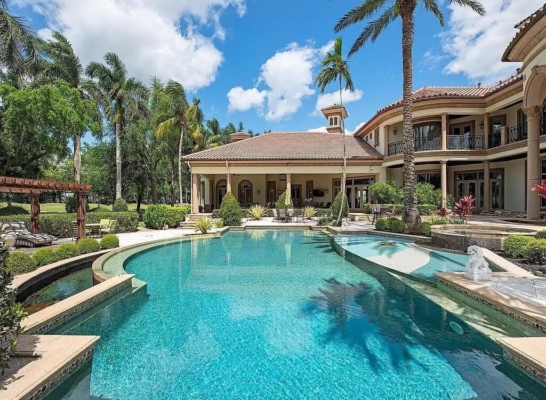 $16 Million European-Inspired Estate in The Estates at Bay Colony, Naples