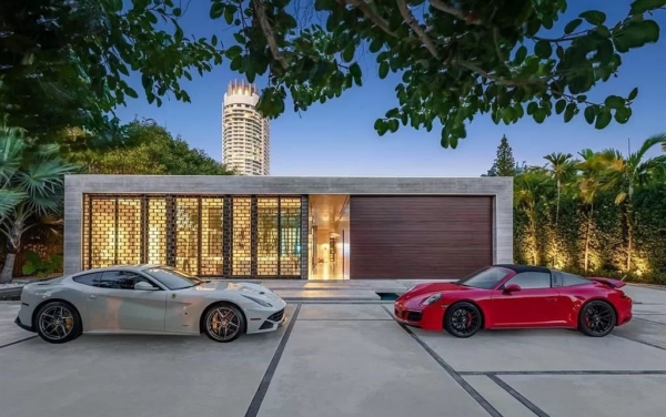 A Rare $40 Million Retreat of Luxury Living and Tranquility on Coveted ...