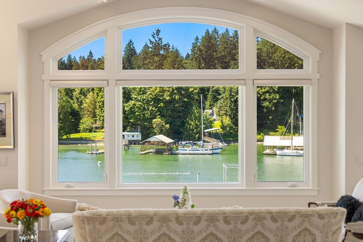 Exclusive Waterfront Haven: Magnificent Retreat in Washington State ...