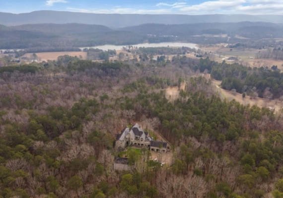 Exquisite 80-Acre Estate A Luxurious Retreat Listed at $5.7 Million in ...