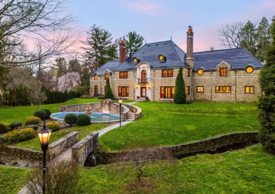 Grandeur Redefined: Magnificent Pennsylvania Manor Hits Market at $3.1 ...