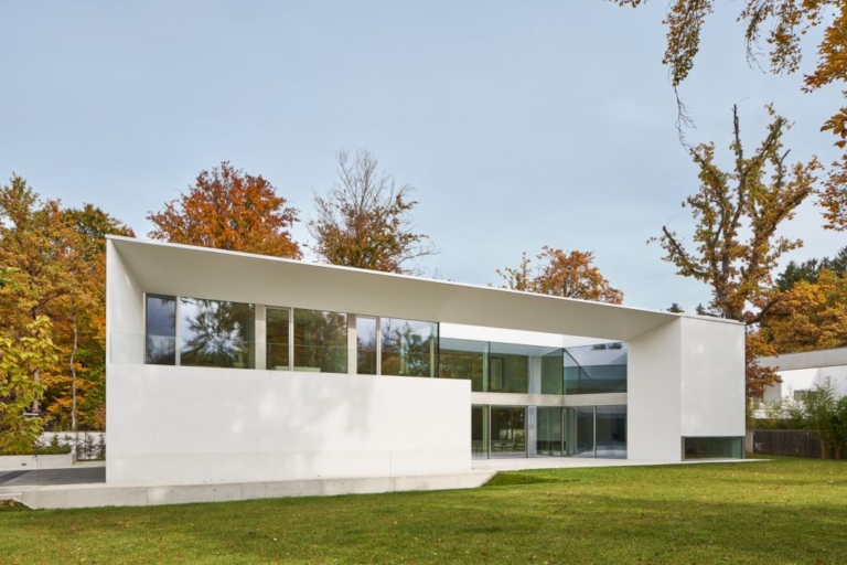 House ES, Sculpting Simplicity by Titus Bernhard Architekten